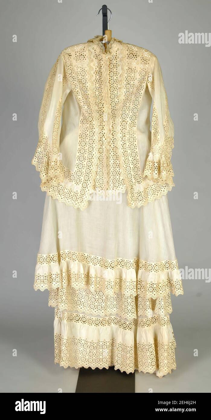 Morning dress, French, ca. 1882 Stock Photo - Alamy