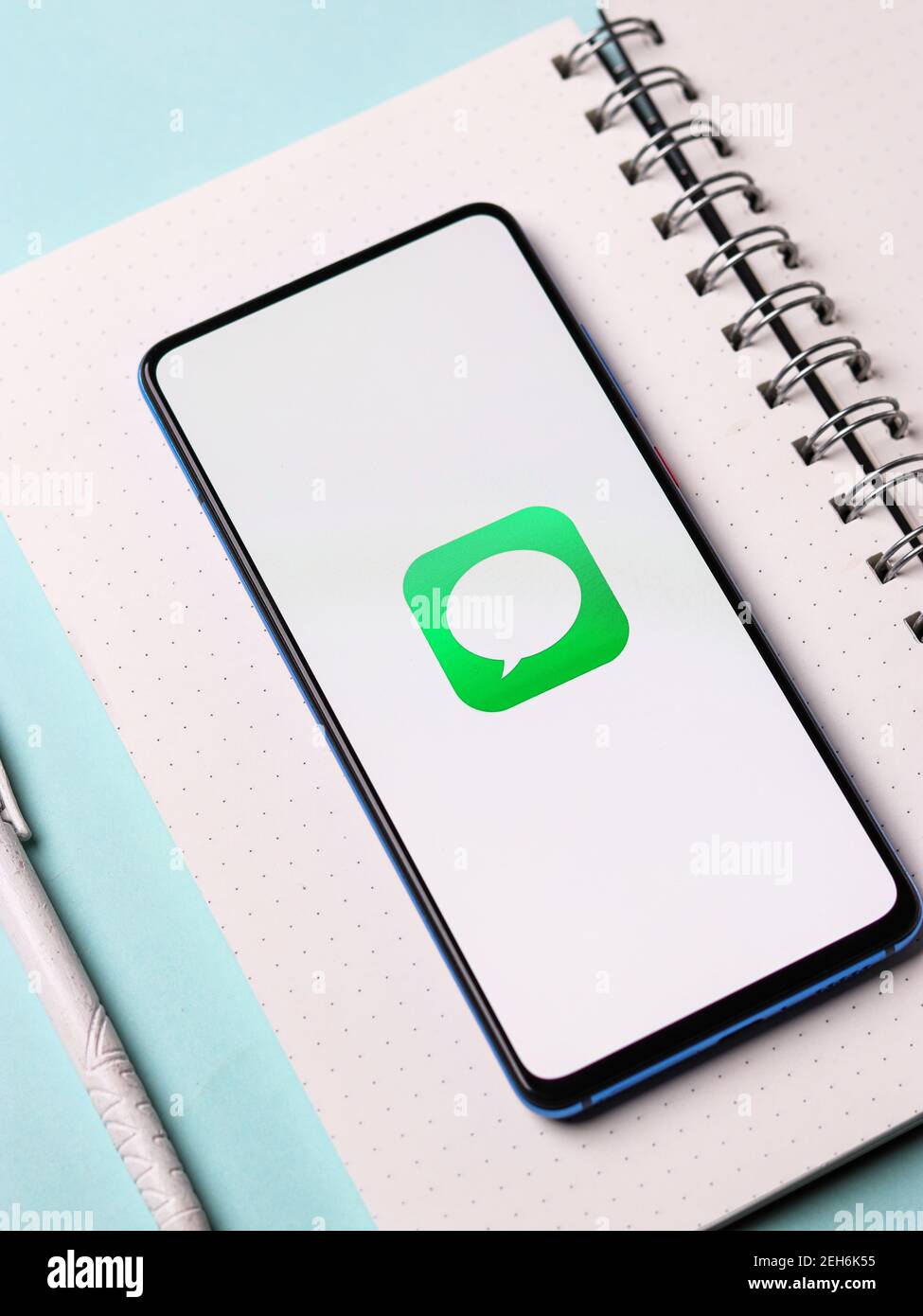 Imessage Logo High Resolution Stock Photography and Images - Alamy