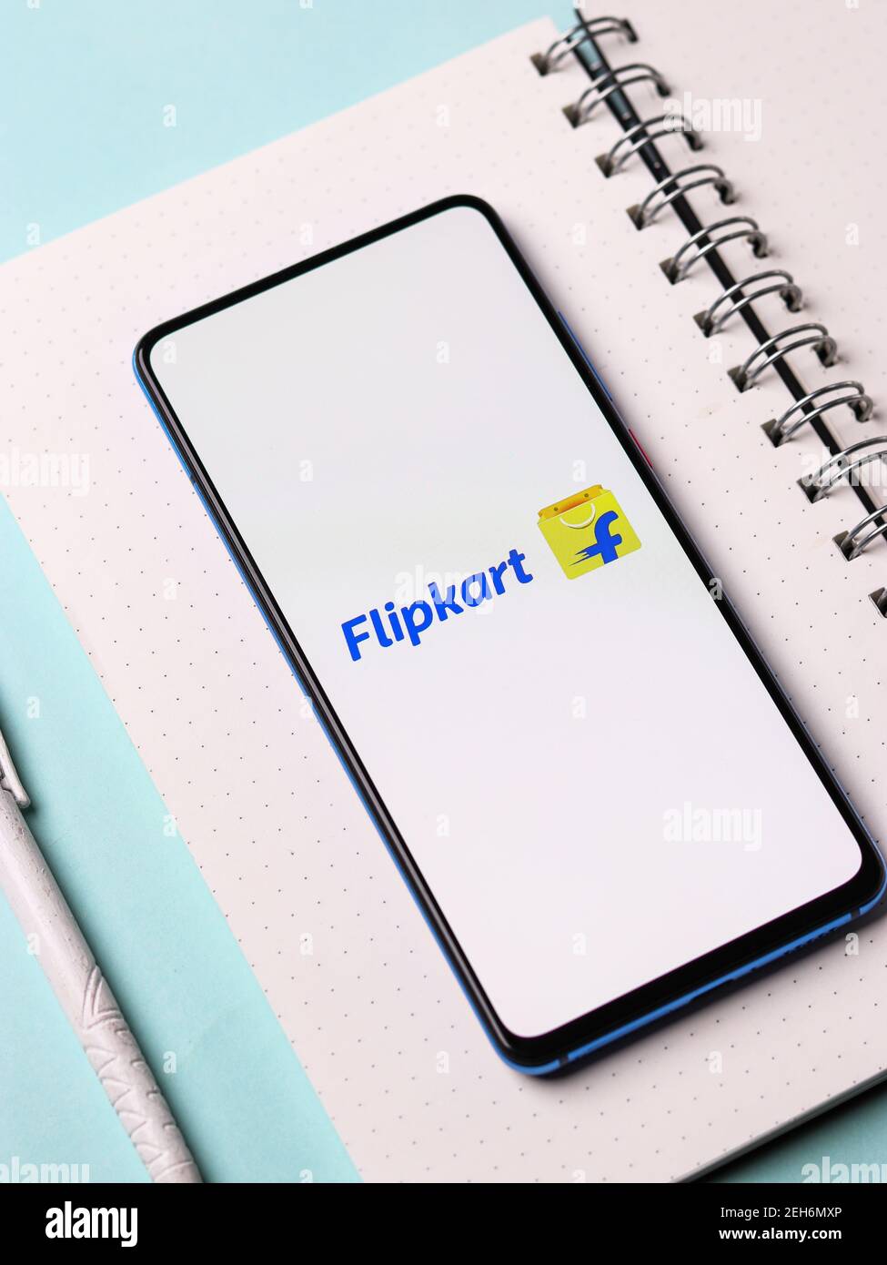 Flipkart logo hi-res stock photography and images - Alamy