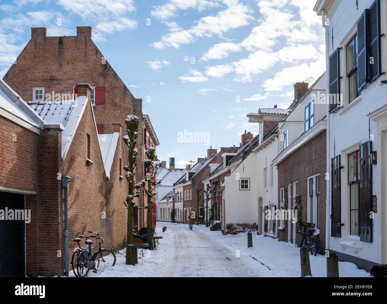 Snow in the netherlands hi-res stock photography and images - Alamy