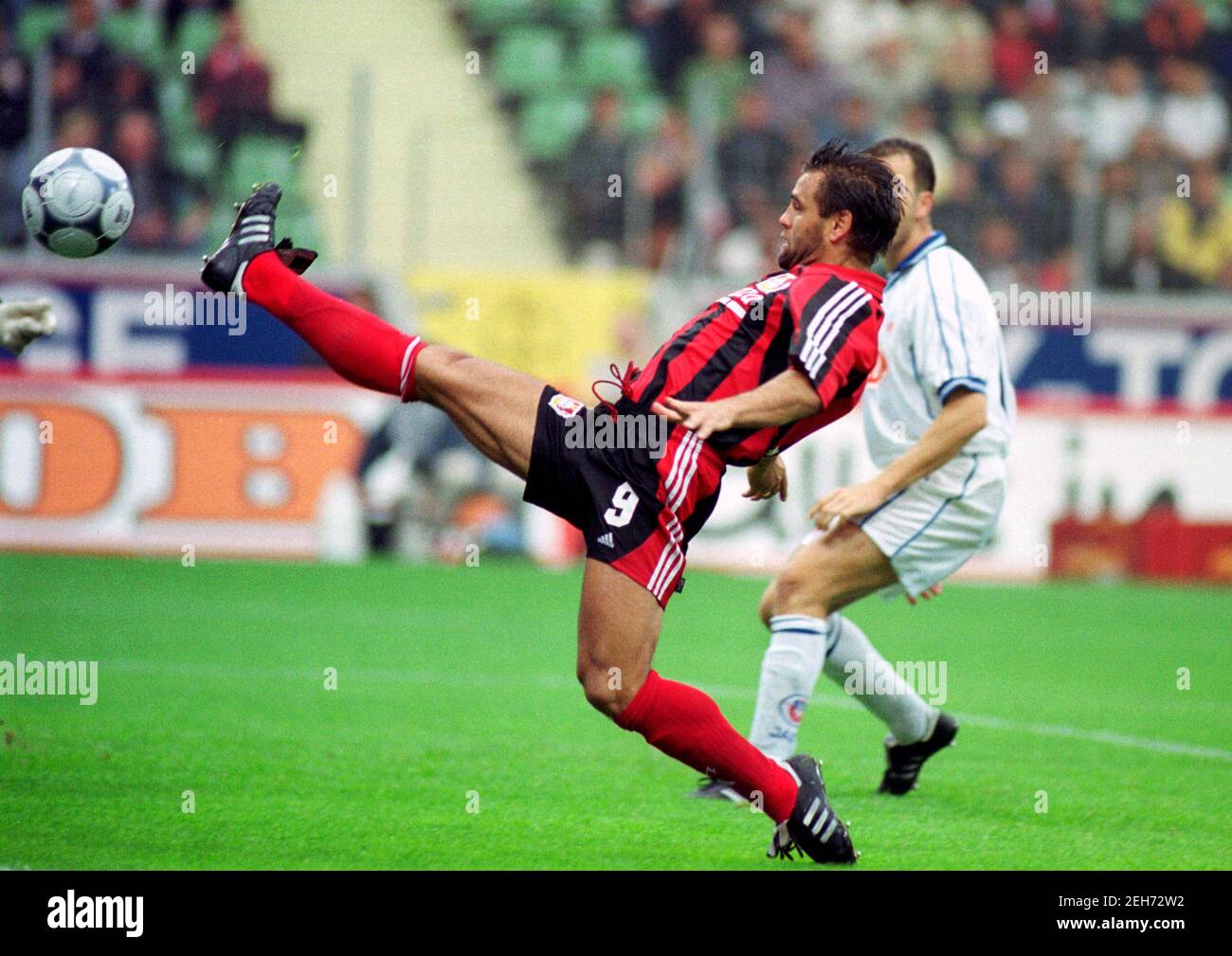 Ulf kirsten bayer 04 leverkusen hi-res stock photography and images - Alamy