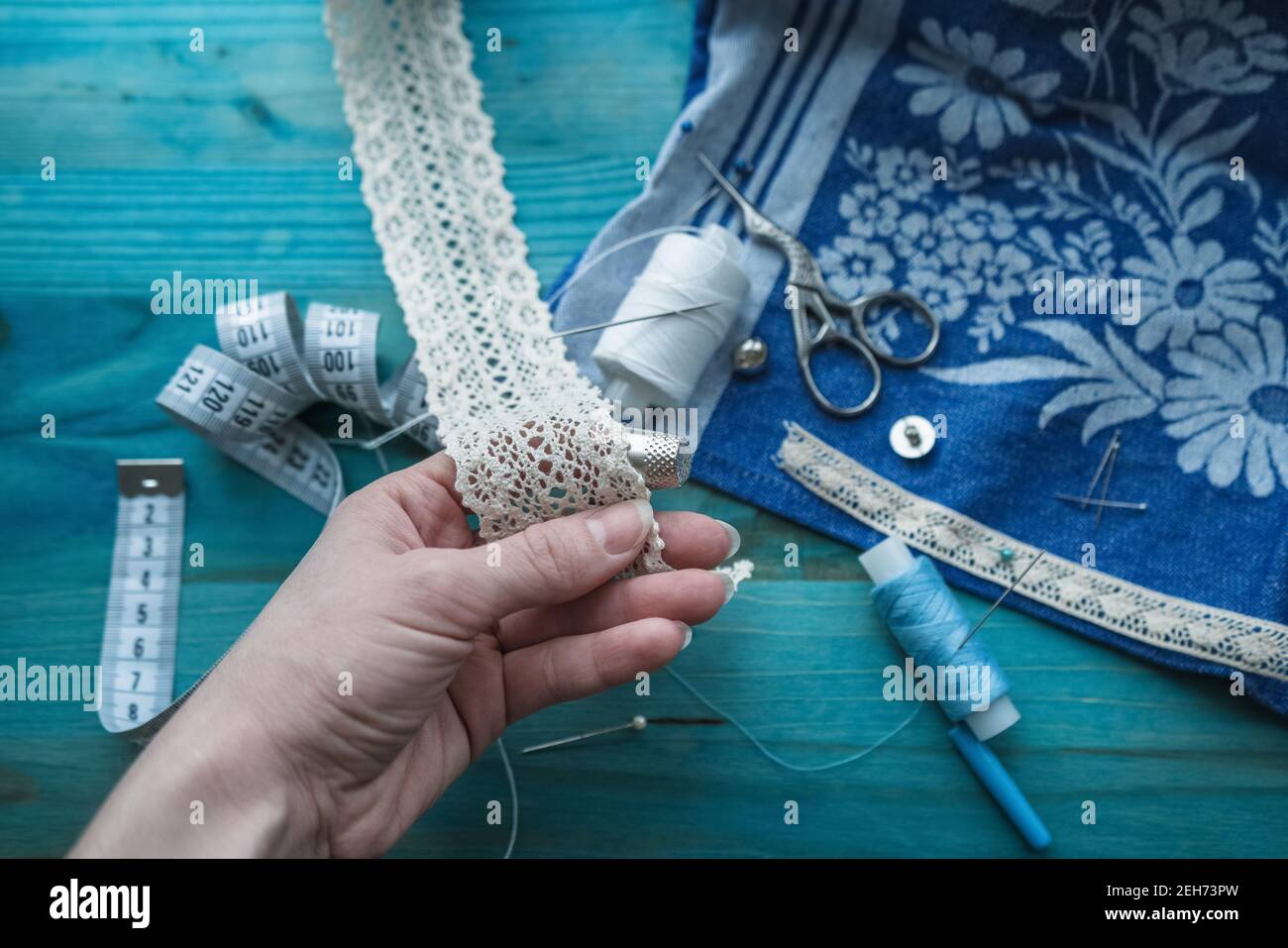 Womans hand holding handmade hi-res stock photography and images - Alamy