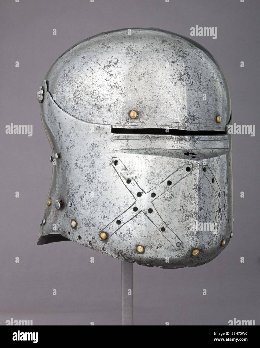 German sallet helmet hi-res stock photography and images - Alamy