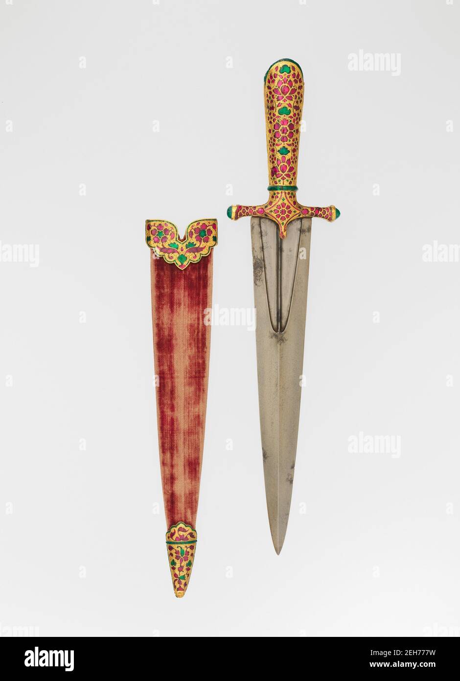 Mughal weapons hi-res stock photography and images - Alamy