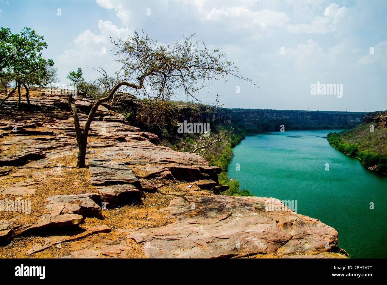 garadia mahadev horshoe bend, Rajasthan Stock Photo - Alamy