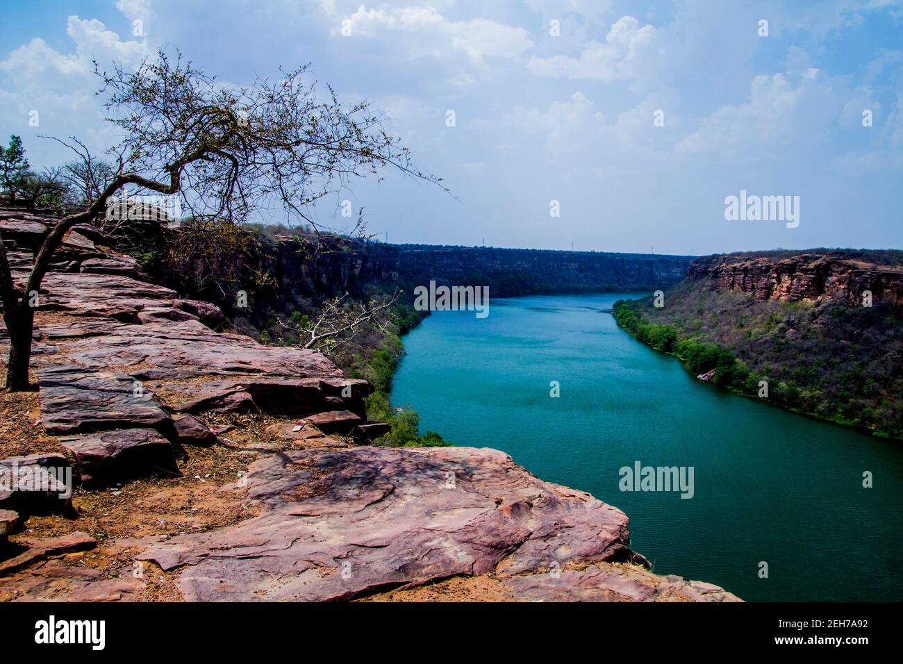 garadia mahadev horshoe bend, Rajasthan Stock Photo - Alamy
