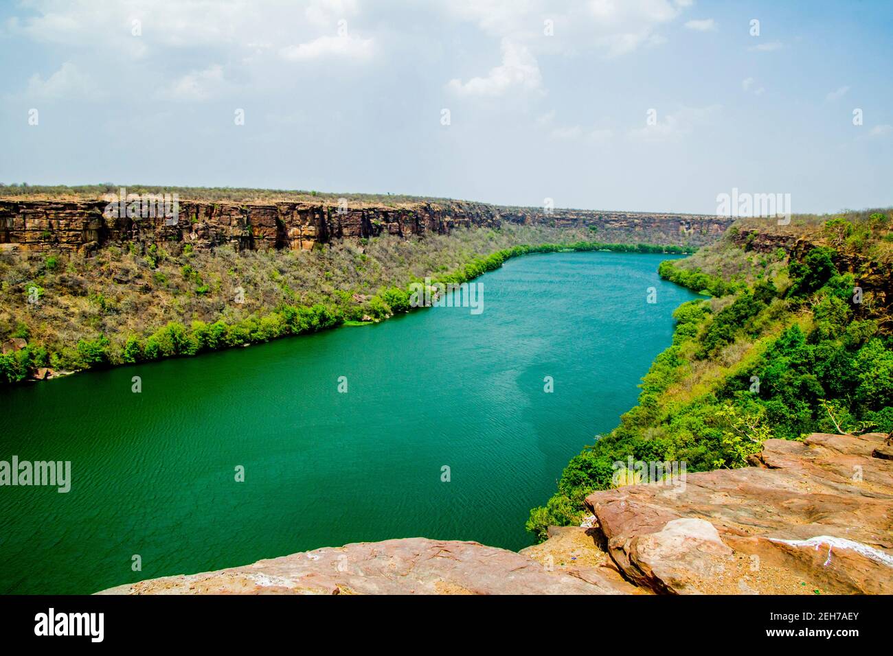garadia mahadev horshoe bend, Rajasthan Stock Photo - Alamy