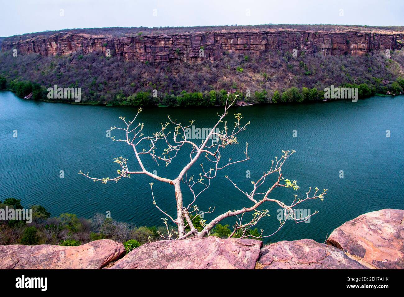 garadia mahadev horshoe bend, Rajasthan Stock Photo - Alamy