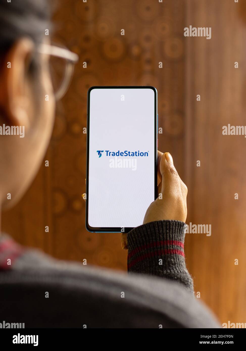 Tradestation logo hi-res stock photography and images - Alamy