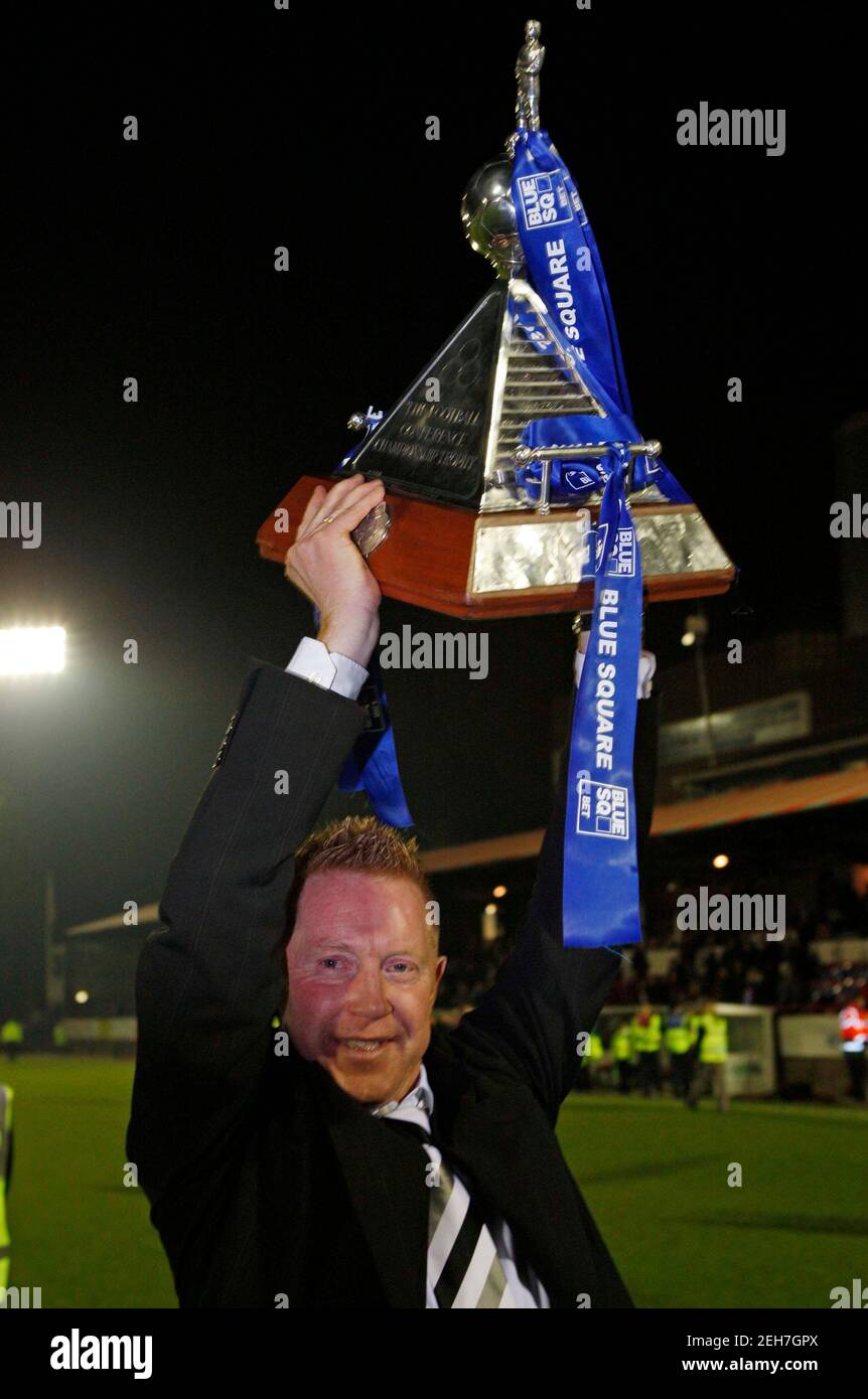 Gary waddock trophy hi-res stock photography and images - Alamy