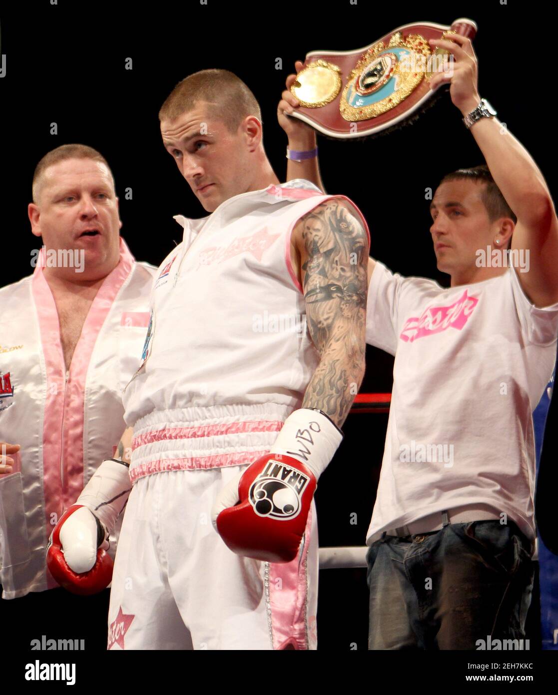 Ricky burns v nicky cook hi-res stock photography and images - Alamy