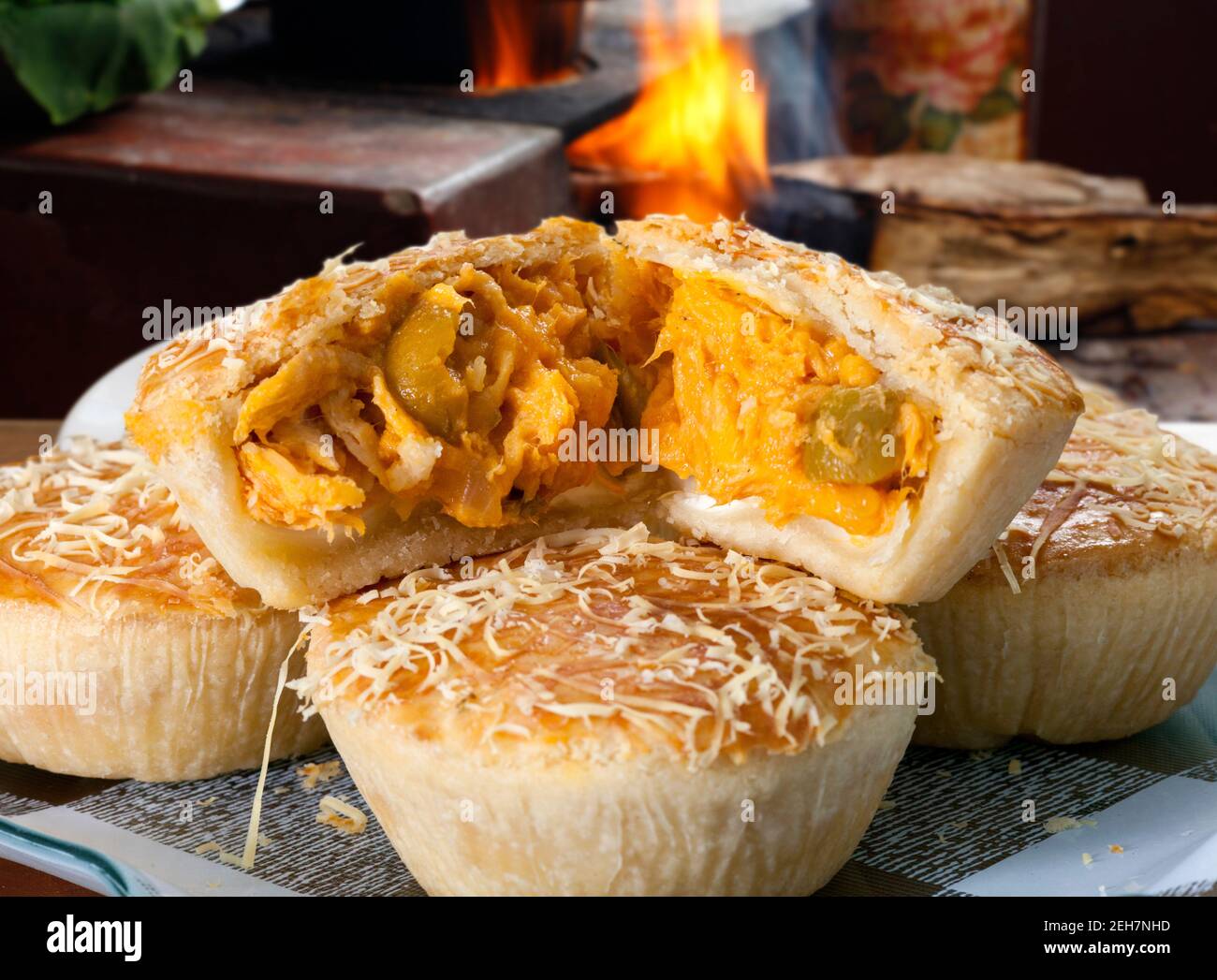 Empada Brazilian snack. pie with chicken Stock Photo - Alamy