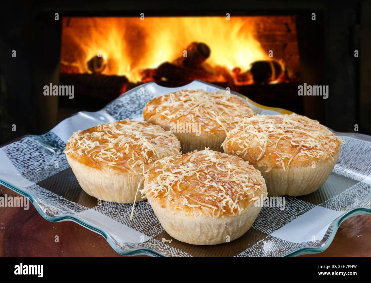 Empada Brazilian snack. pie with chicken Stock Photo - Alamy
