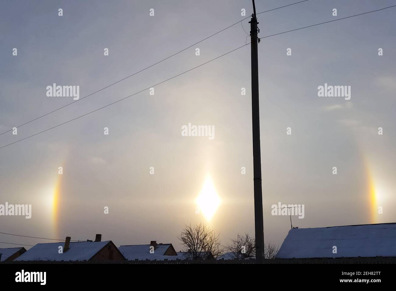 Sun halo with full circle hi-res stock photography and images - Alamy