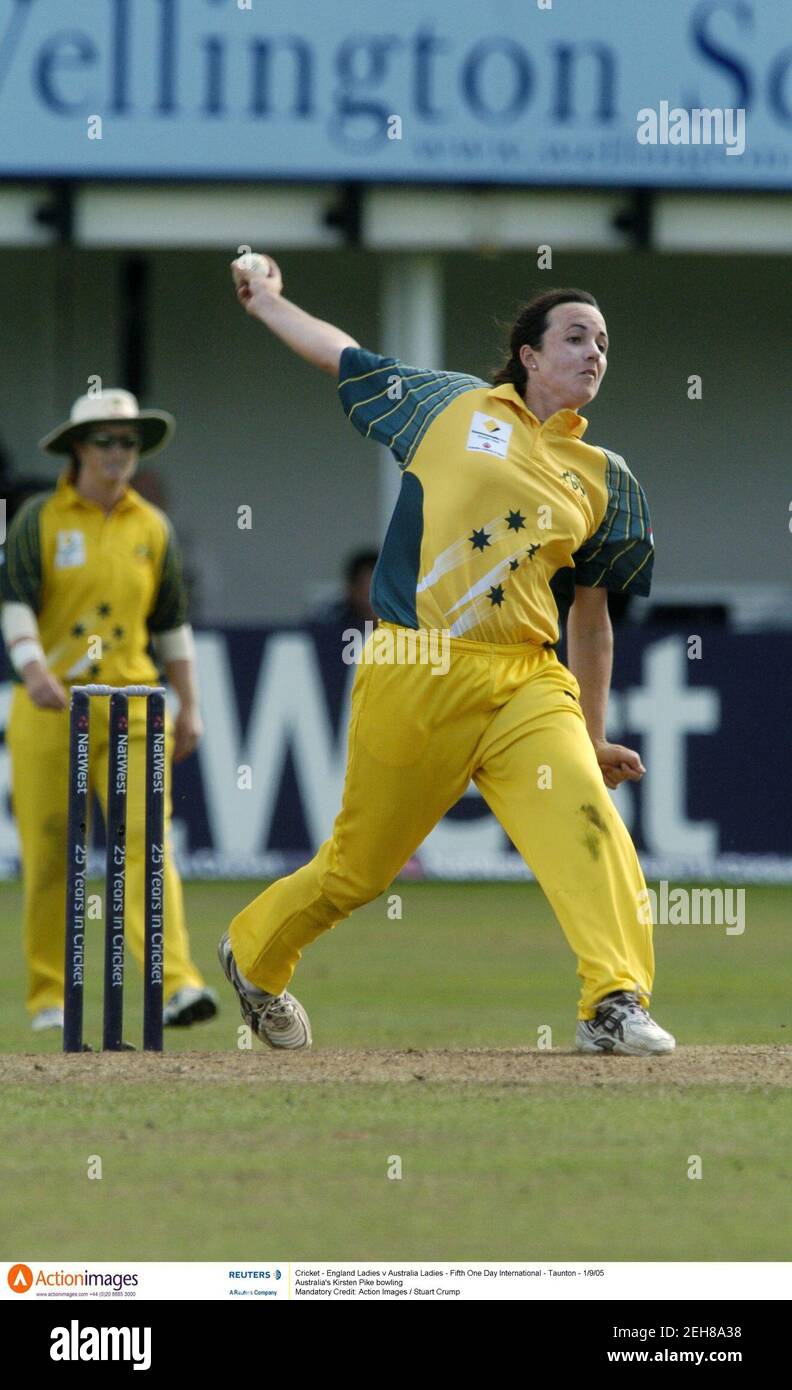 Kirsten pike hi-res stock photography and images - Alamy