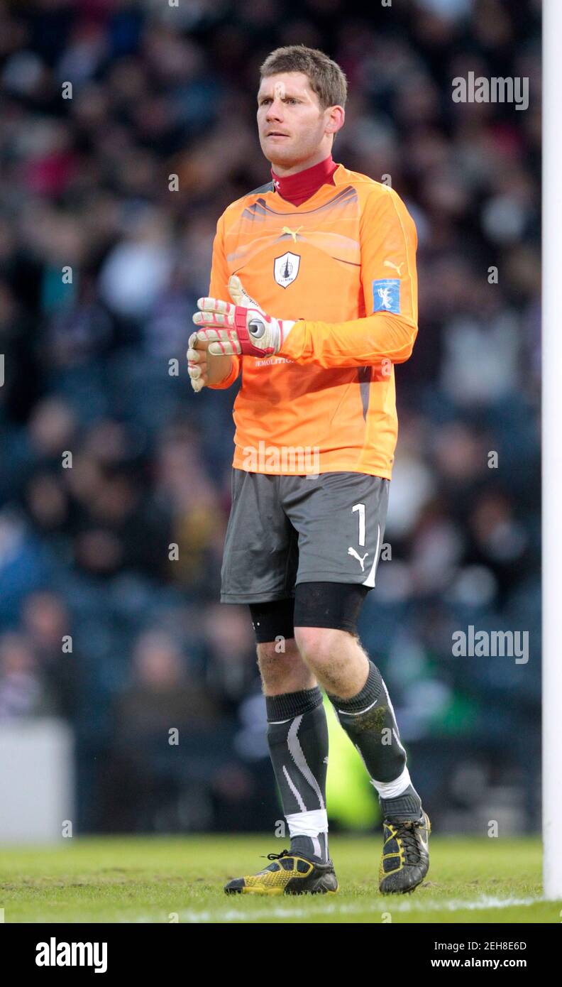 Michael mcgovern falkirk hi-res stock photography and images - Alamy