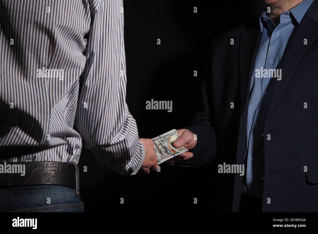 Finance transfer hi-res stock photography and images - Alamy