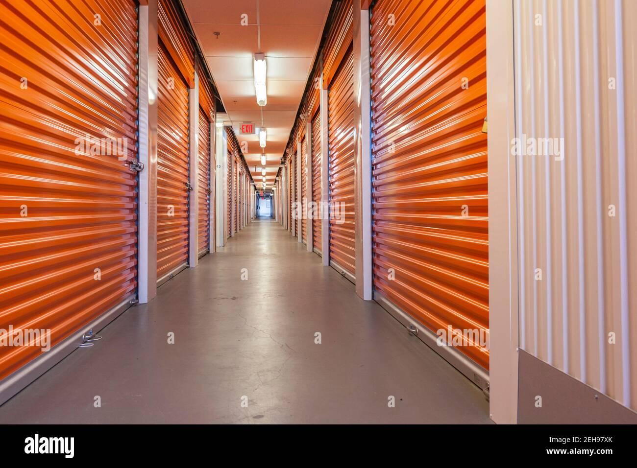 Units enclosed hi-res stock photography and images - Alamy