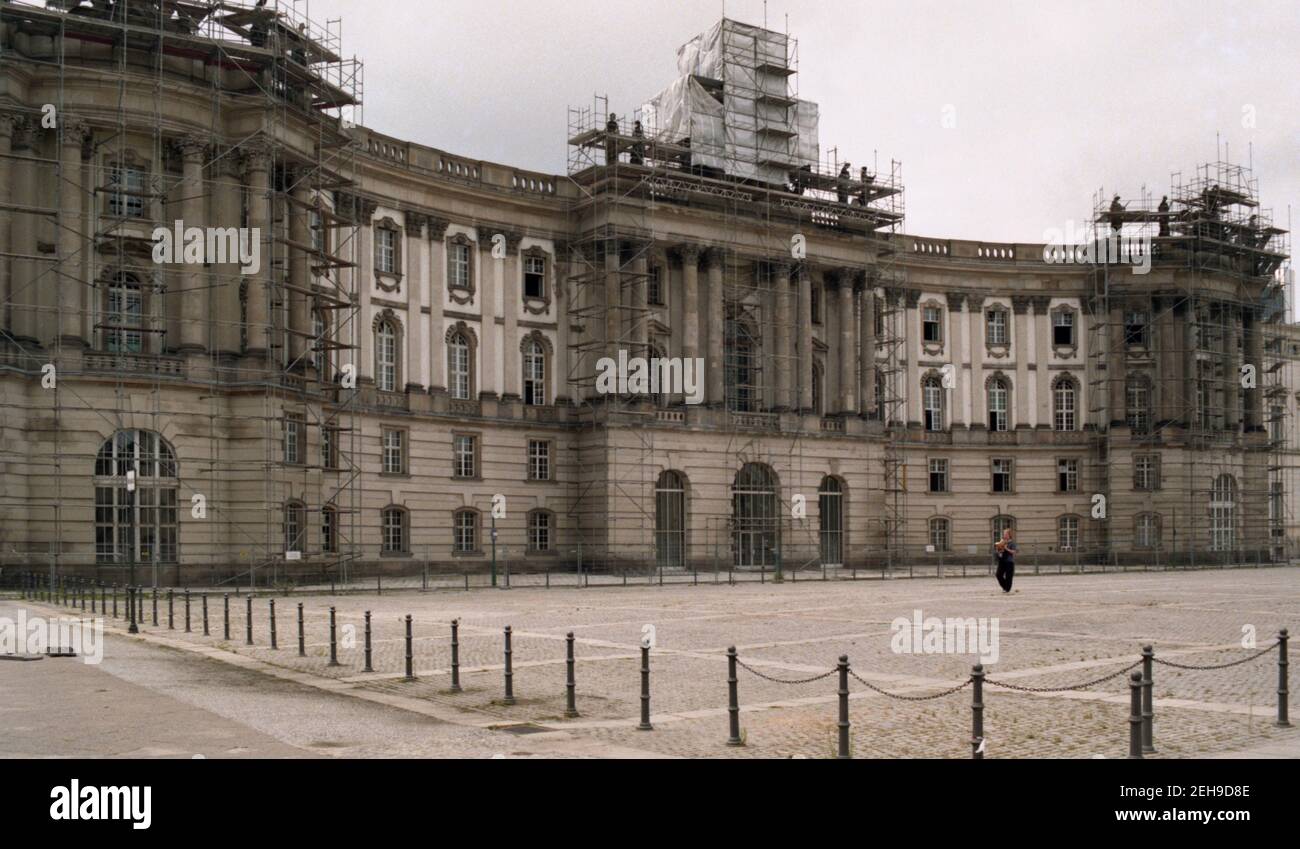 Reichstag Building under renovation 1990s, berlin, germany Stock Photo ...