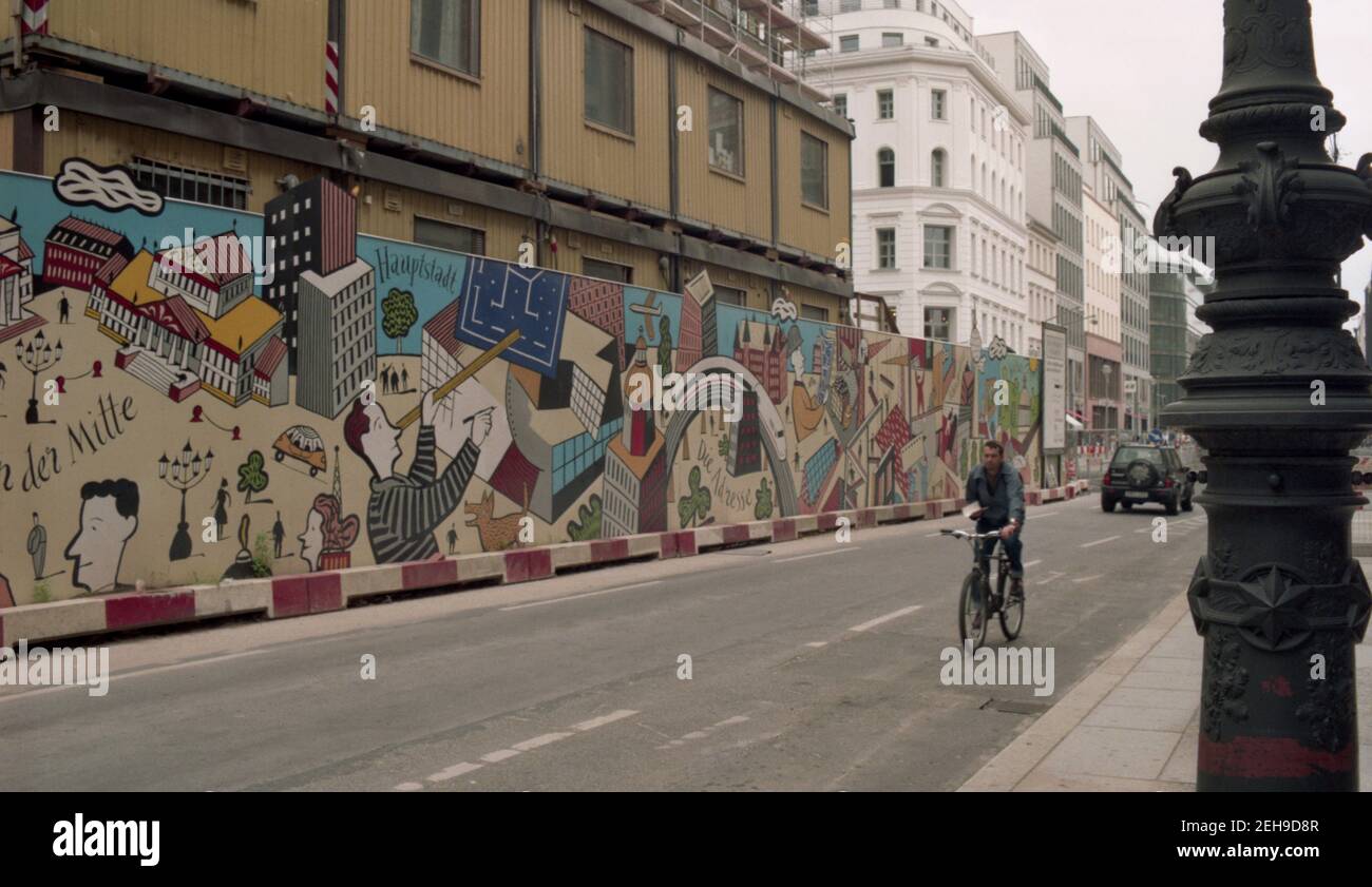 1990s berlin hi-res stock photography and images - Alamy