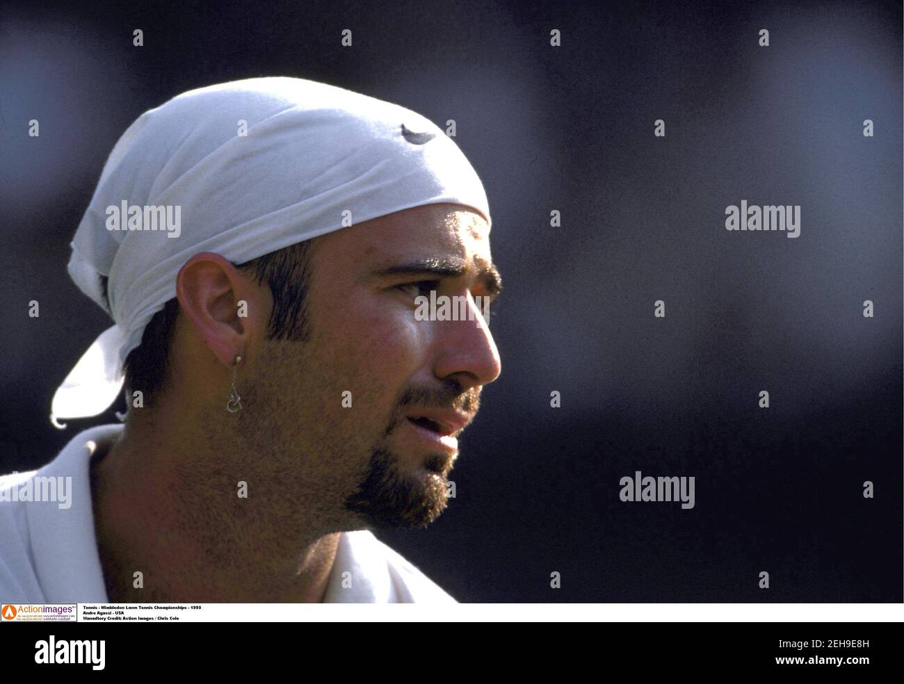 Andre agassi tennis 1995 hi-res stock photography and images - Alamy