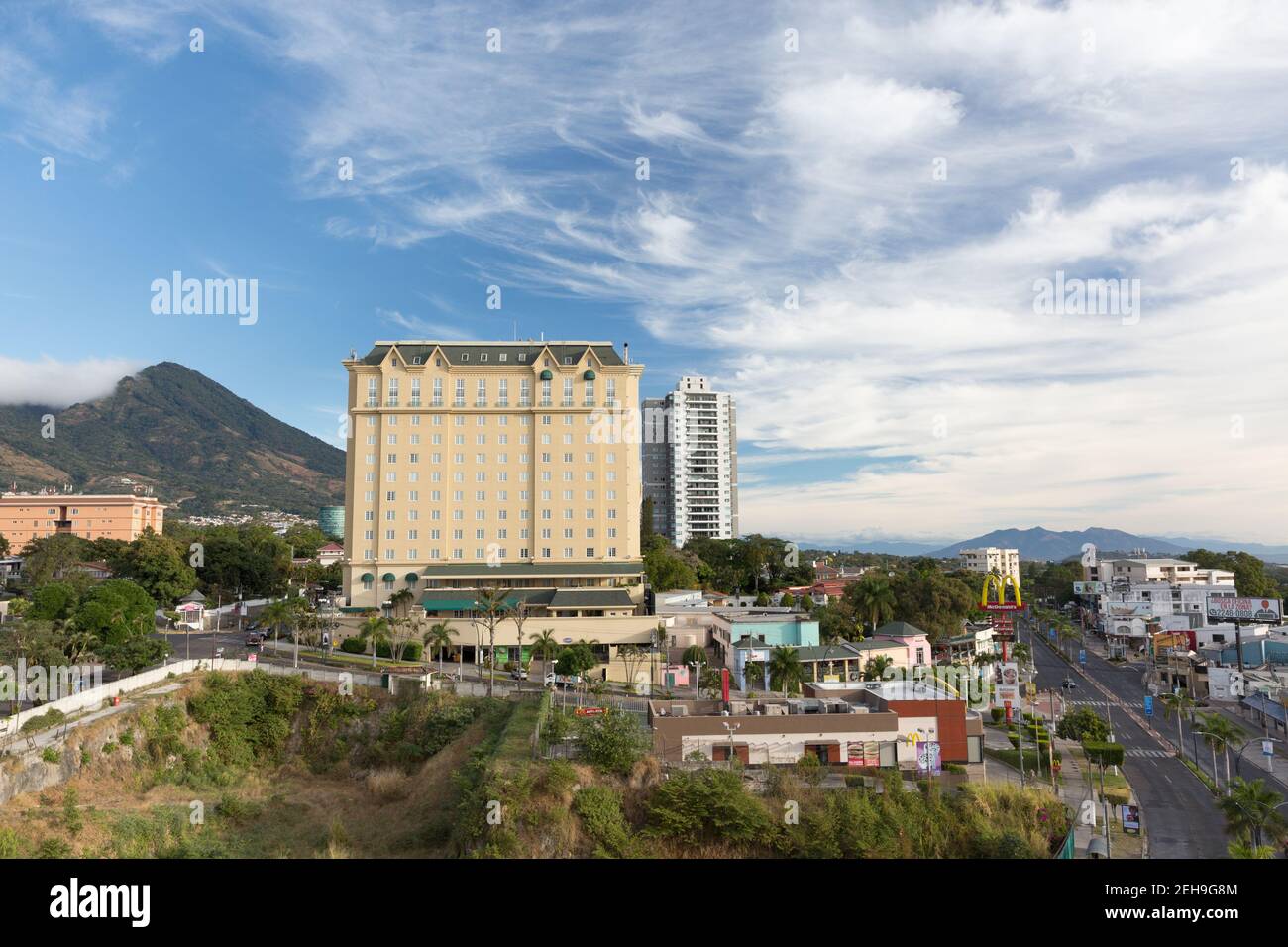 Zona rosa skyline hi-res stock photography and images - Alamy