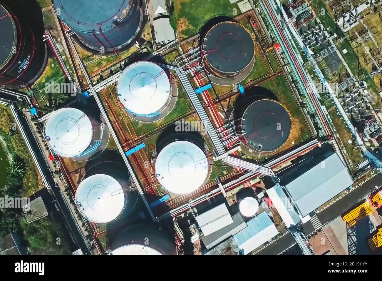 Fuel tank testing hi-res stock photography and images - Alamy