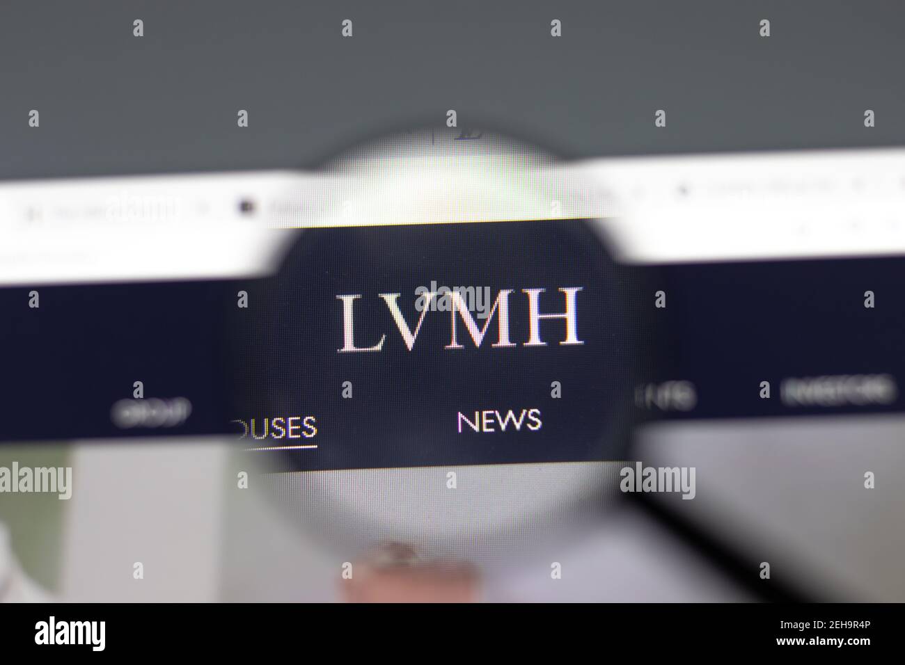 Lvmh logo hi-res stock photography and images - Alamy