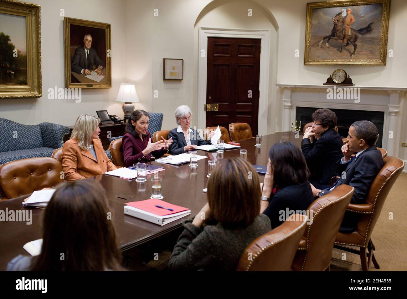 President Barack Obama meets with FDA Commissioner Margaret Hamburg in ...