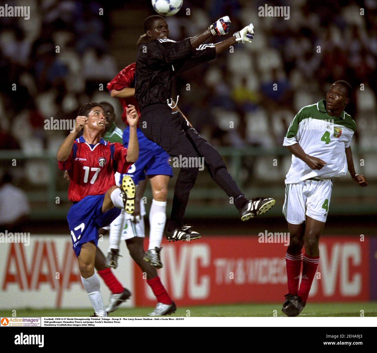 Mali Goalkeeper High Resolution Stock Photography and Images - Alamy