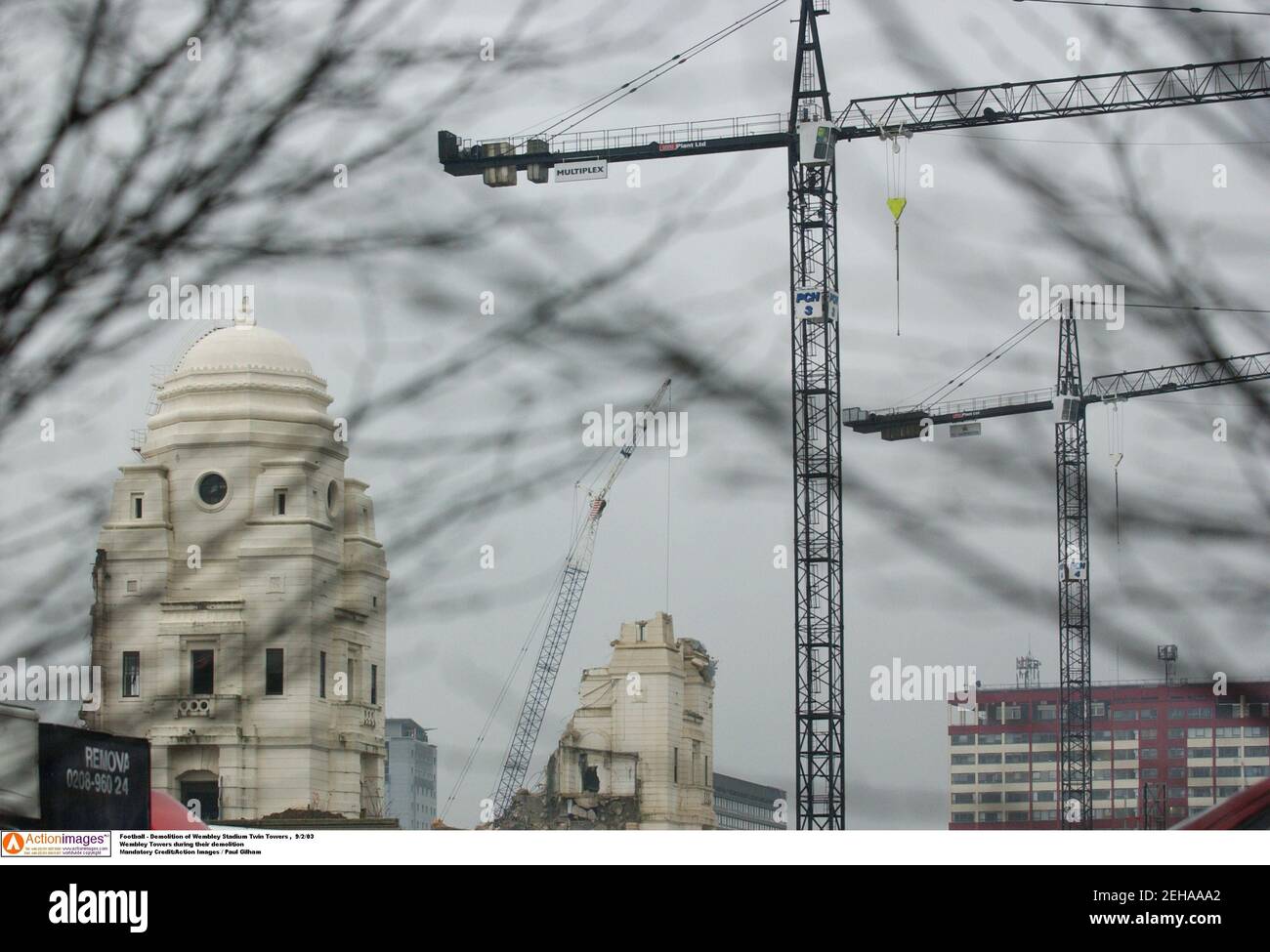 Wembley Football Stadium Twin Demolition High Resolution Stock ...