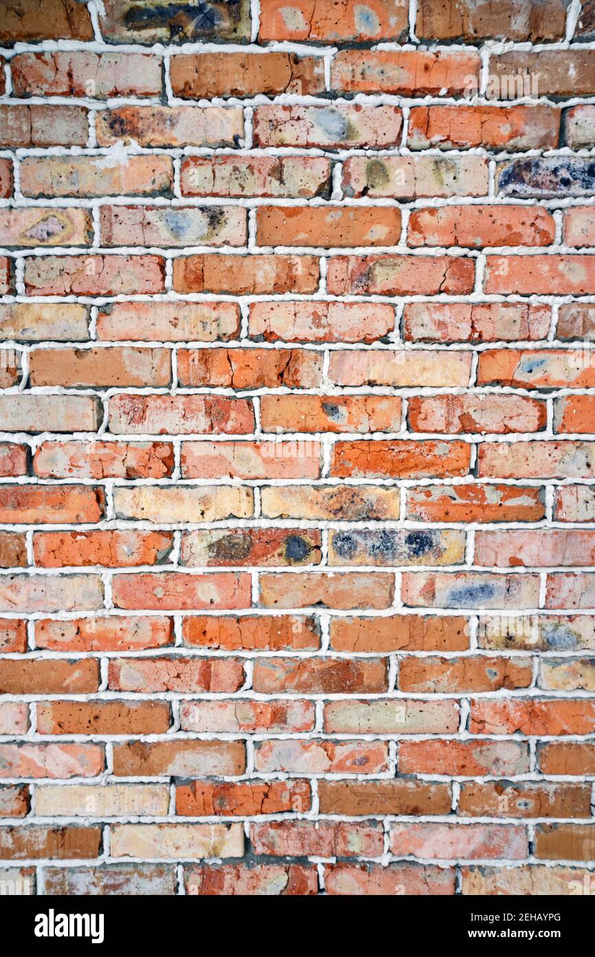 Burnt bricks hi-res stock photography and images - Alamy