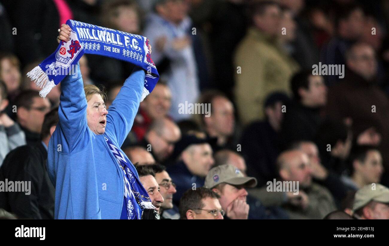 A millwall fan hi-res stock photography and images - Alamy