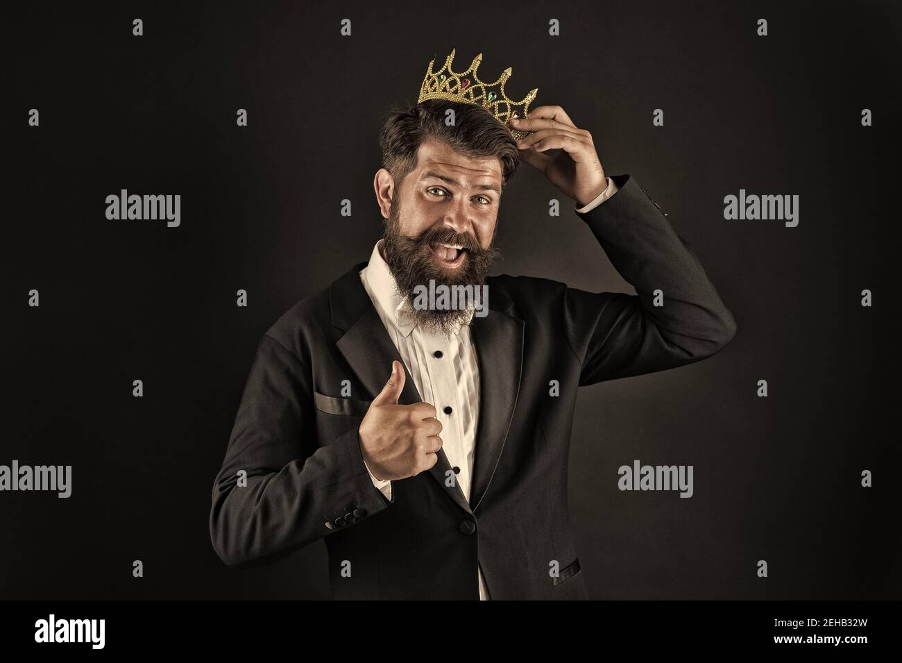 Impostor syndrome. Superiority complex. Narcissistic person. Love ...