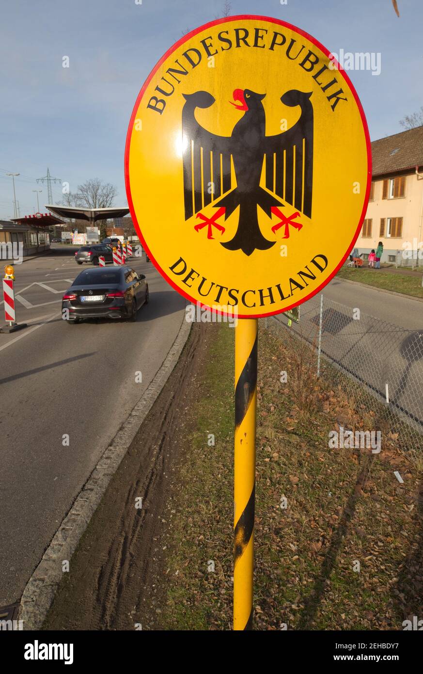 Grenze deutschland schweiz zoll hi-res stock photography and images - Alamy