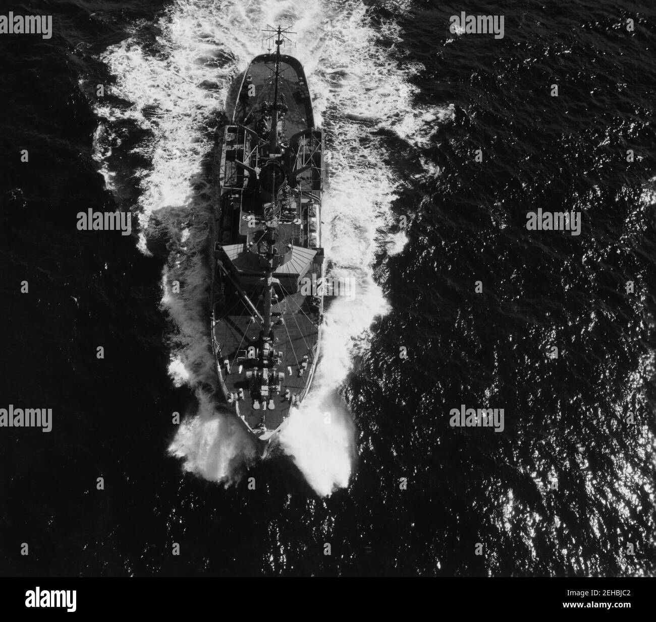 Overhead view of USS Safeguard (ARS-25) underway off the coast of Oahu ...
