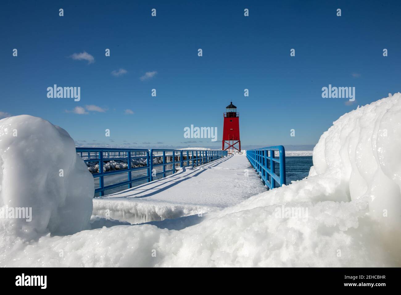 Frozen walkway to the Charlevoix lighthouse Stock Photo - Alamy