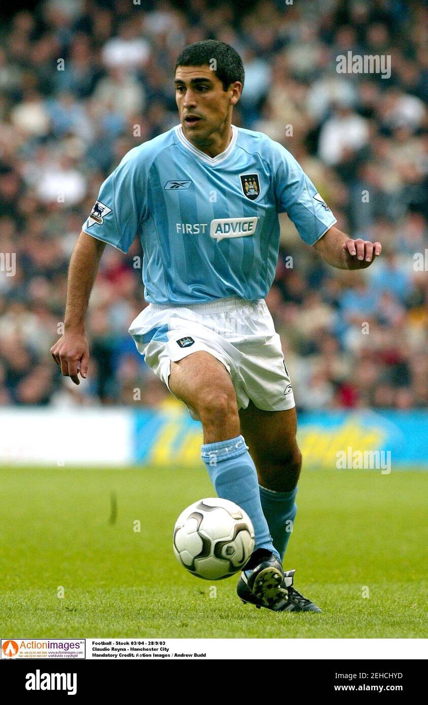 Sport football claudio reyna hi-res stock photography and images - Alamy