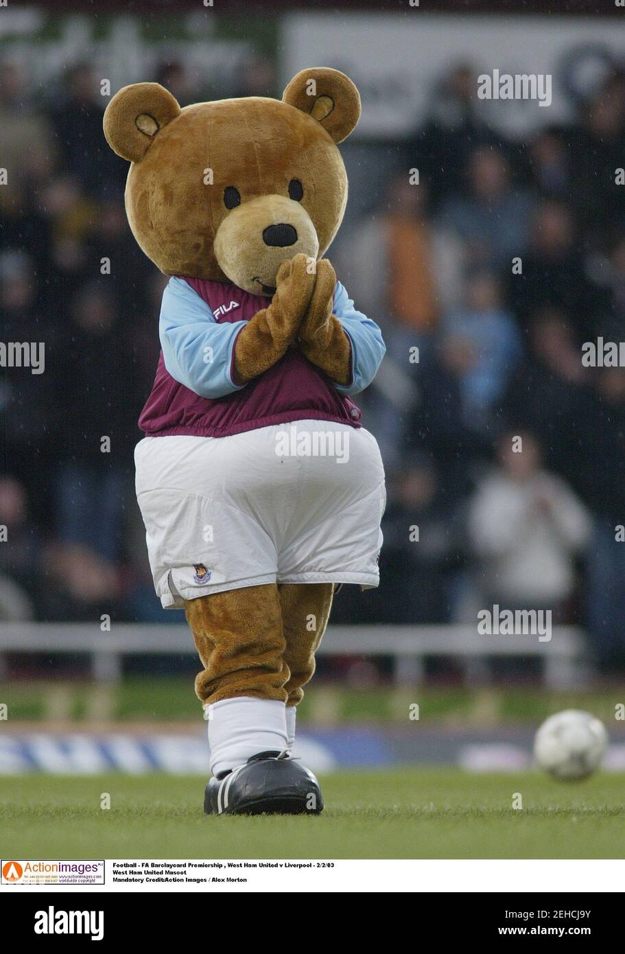 West Ham United Mascot High Resolution Stock Photography and Images - Alamy