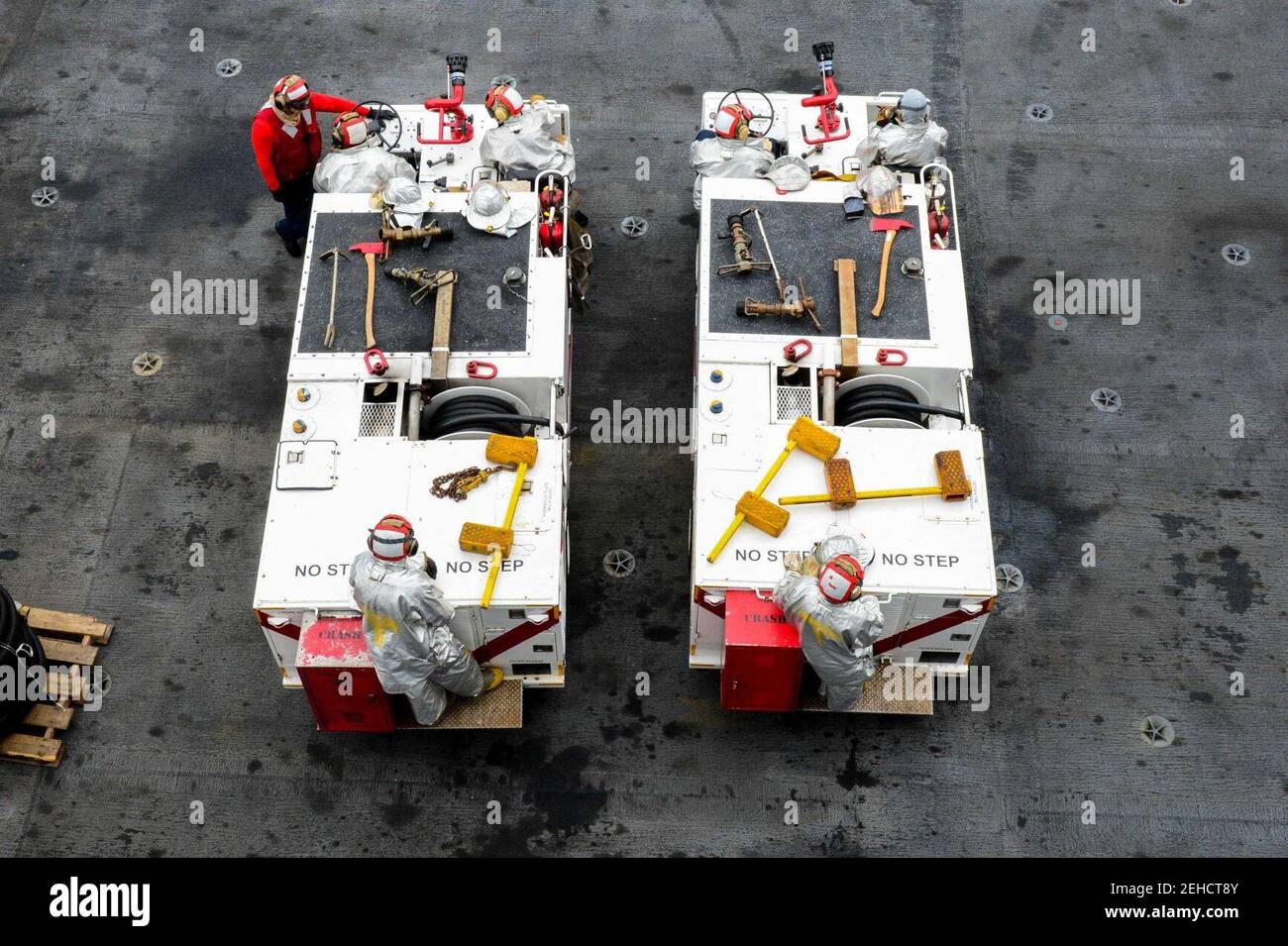 Uss ronald reagan 2014 hi-res stock photography and images - Alamy