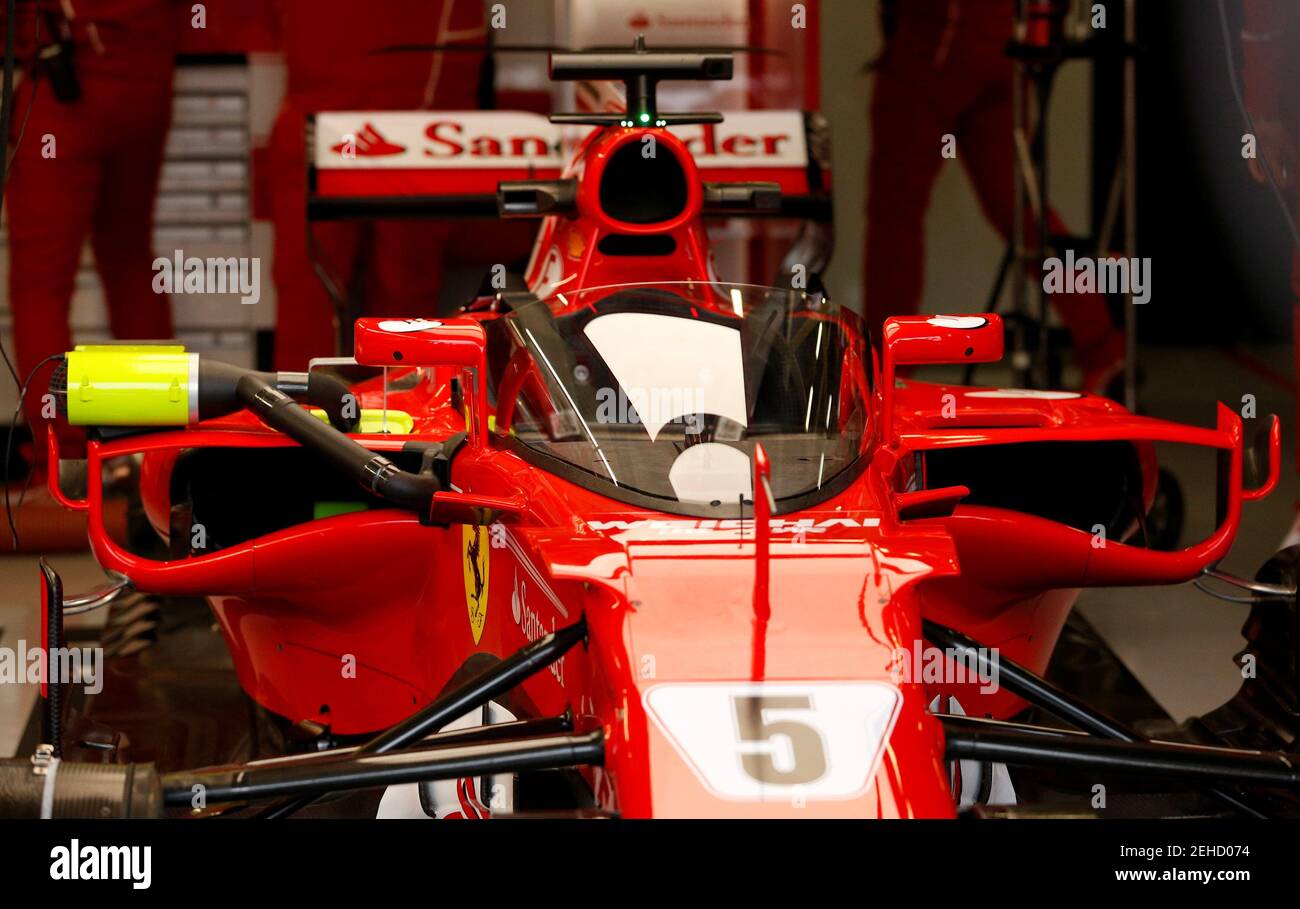 F1 car cockpit view hi-res stock photography and images - Alamy