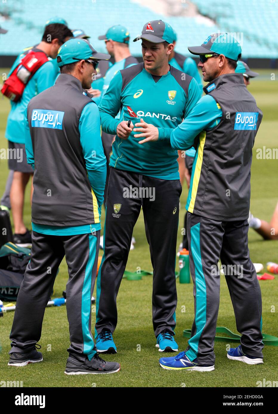 Tim paine ricky ponting hi-res stock photography and images - Alamy