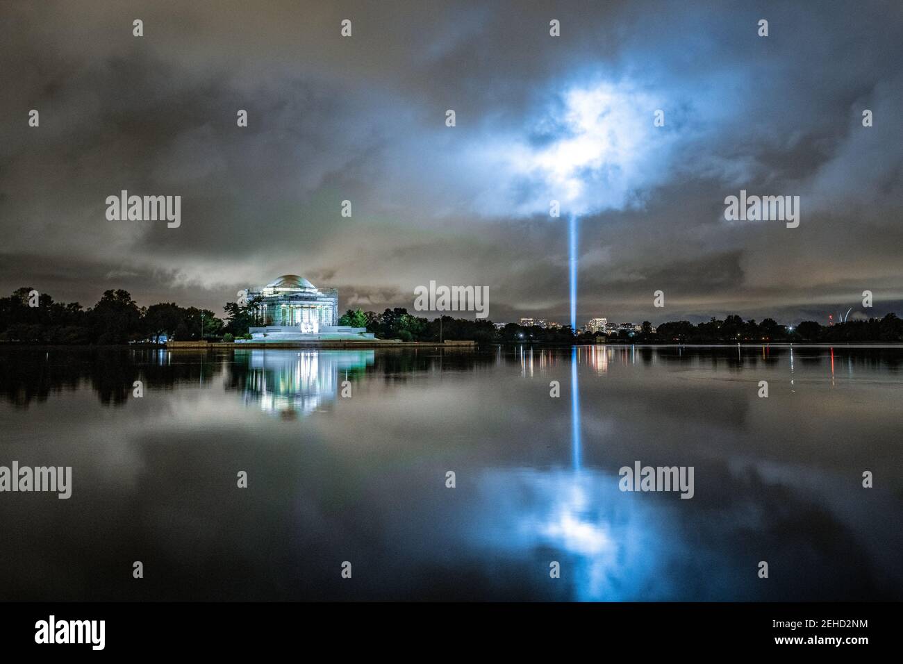 911 Memorial light beams into the sky and reflects on the Tidal Basin ...