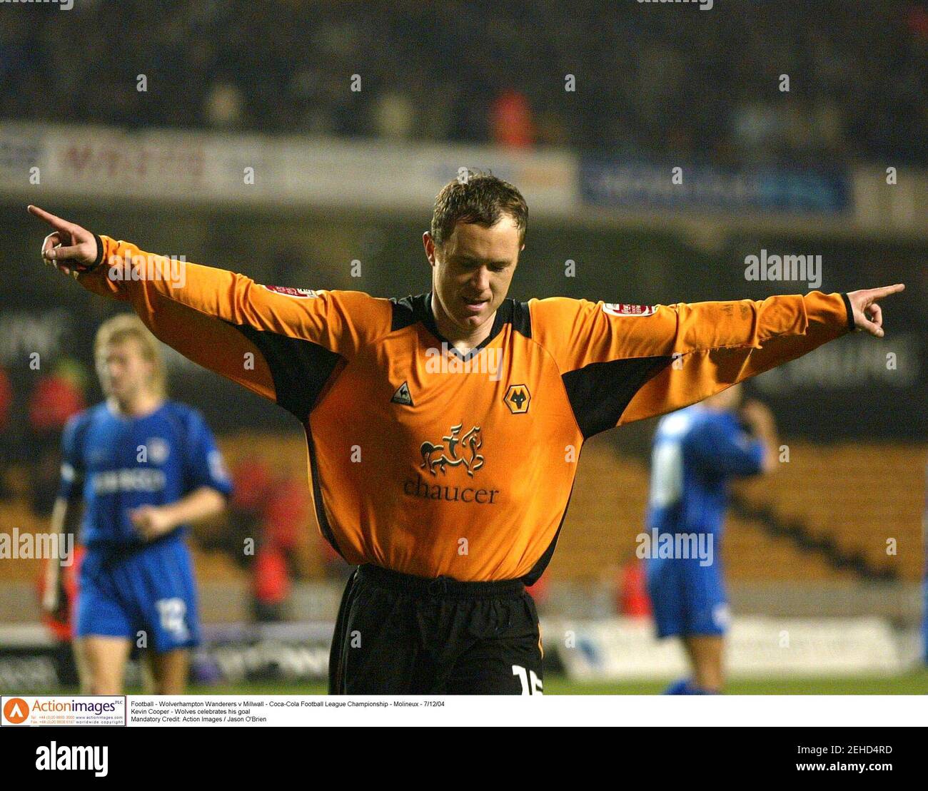 Kevin cooper wolves hi-res stock photography and images - Alamy