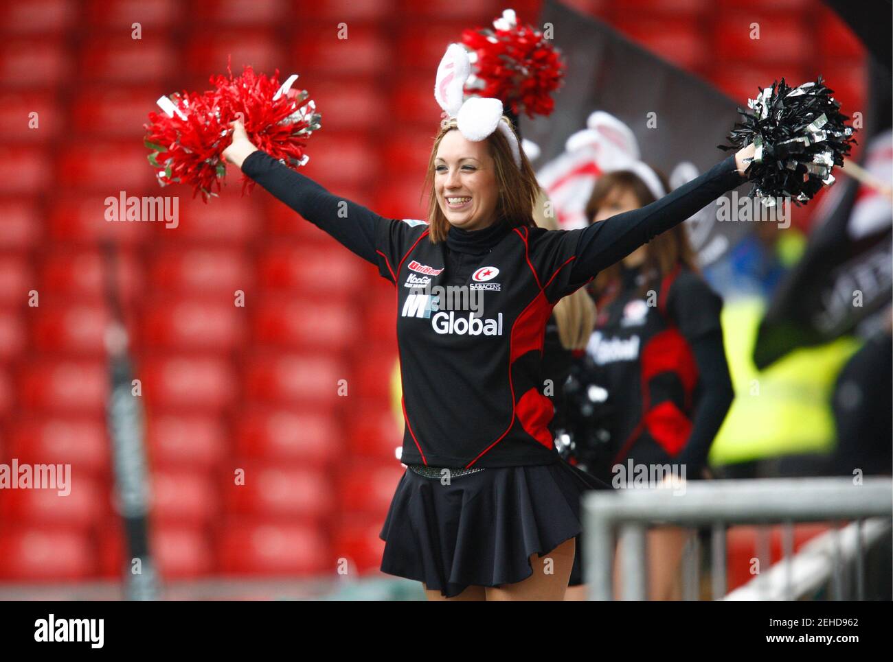 Challenge cheerleaders hi-res stock photography and images - Alamy