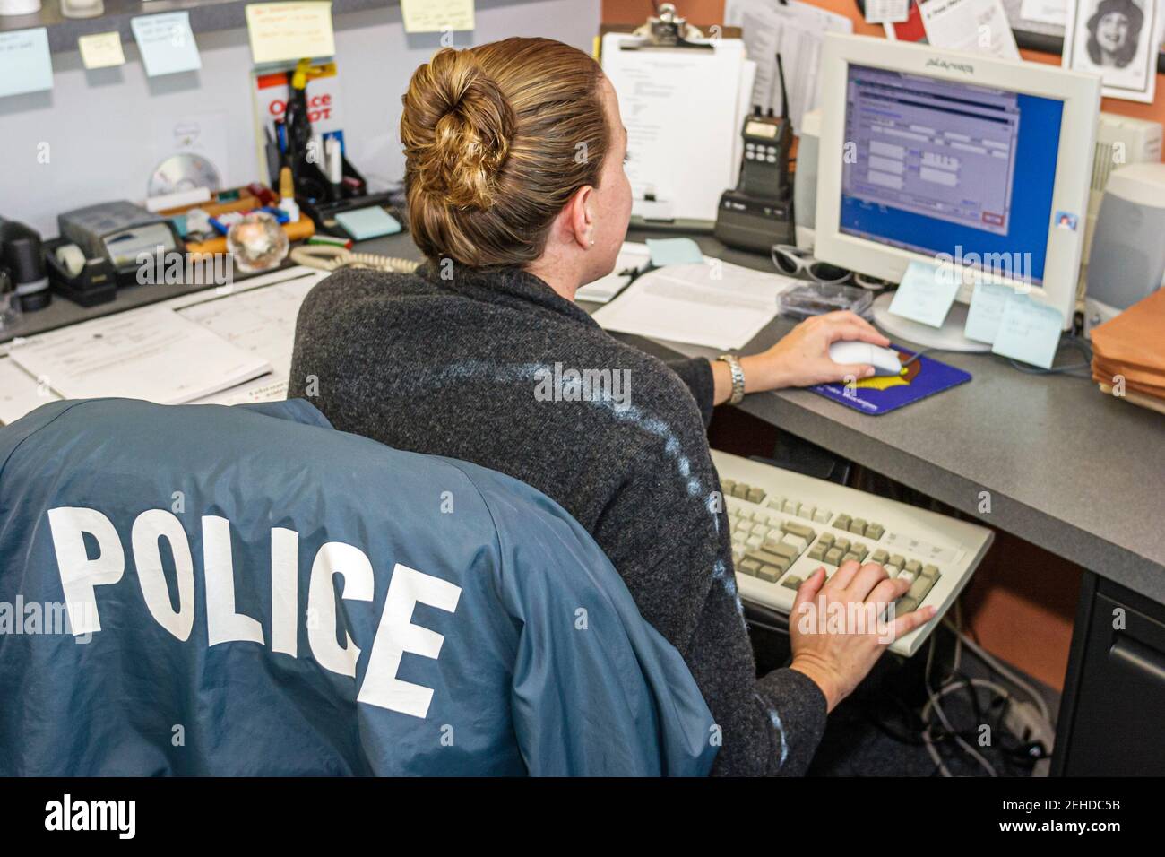 Female Policewoman High Resolution Stock Photography and Images - Alamy
