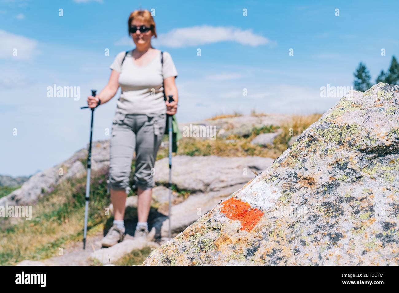 Gr footpath hi-res stock photography and images - Alamy