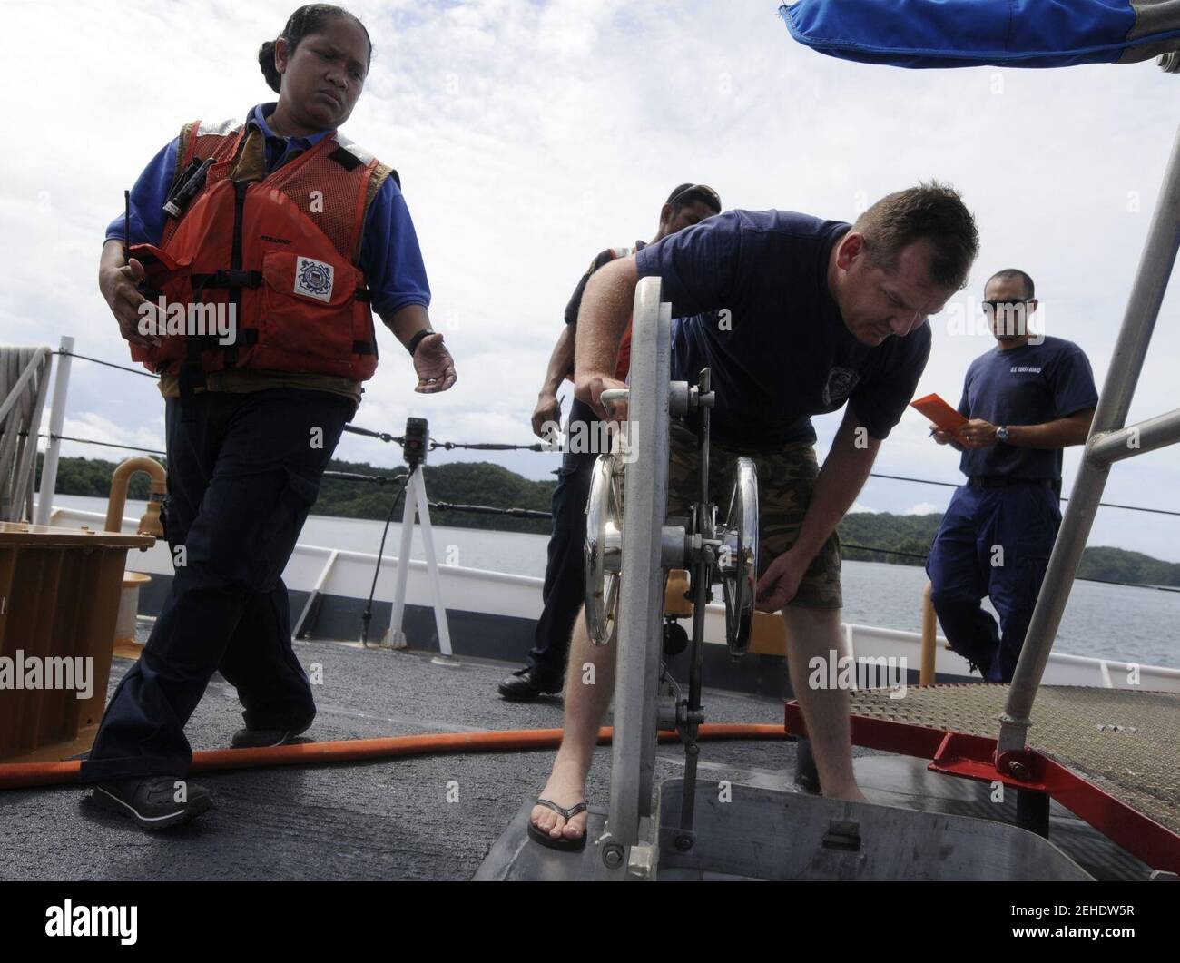 Pacific Partnership 2010 exercises Stock Photo - Alamy