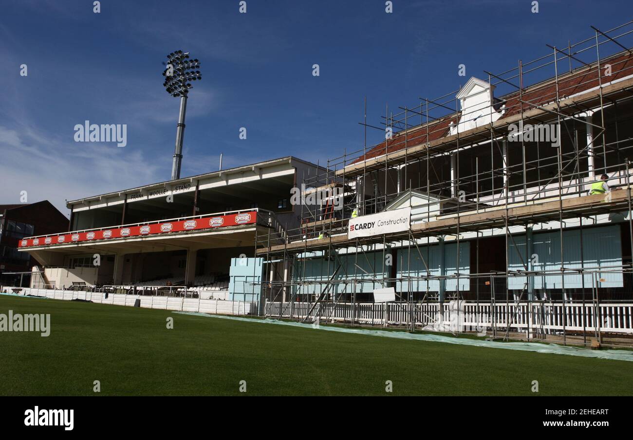 Dover cricket ground hi-res stock photography and images - Alamy