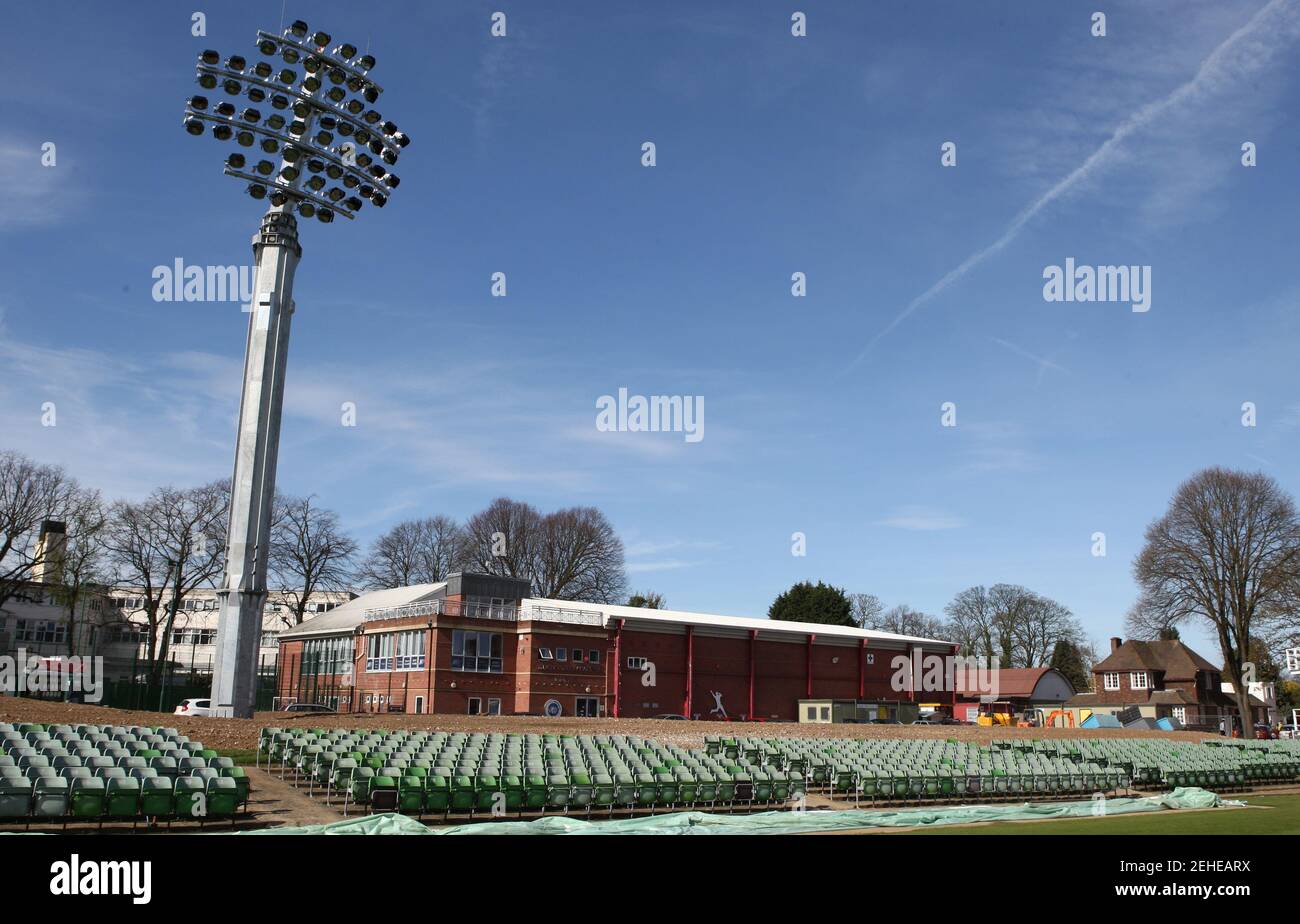 Dover cricket ground hi-res stock photography and images - Alamy